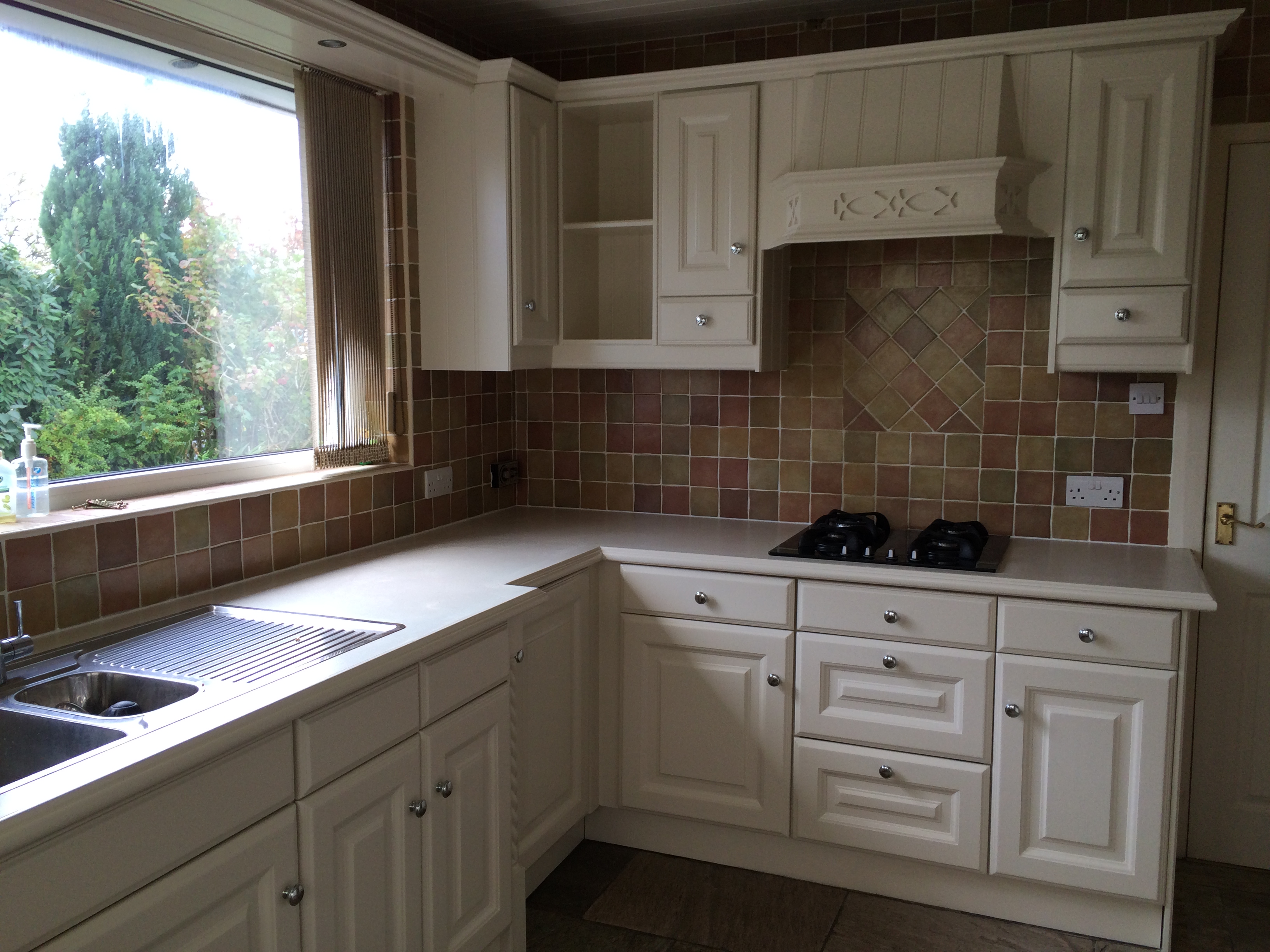 Hand painted Beech kitchen in Garstang | JS Decor